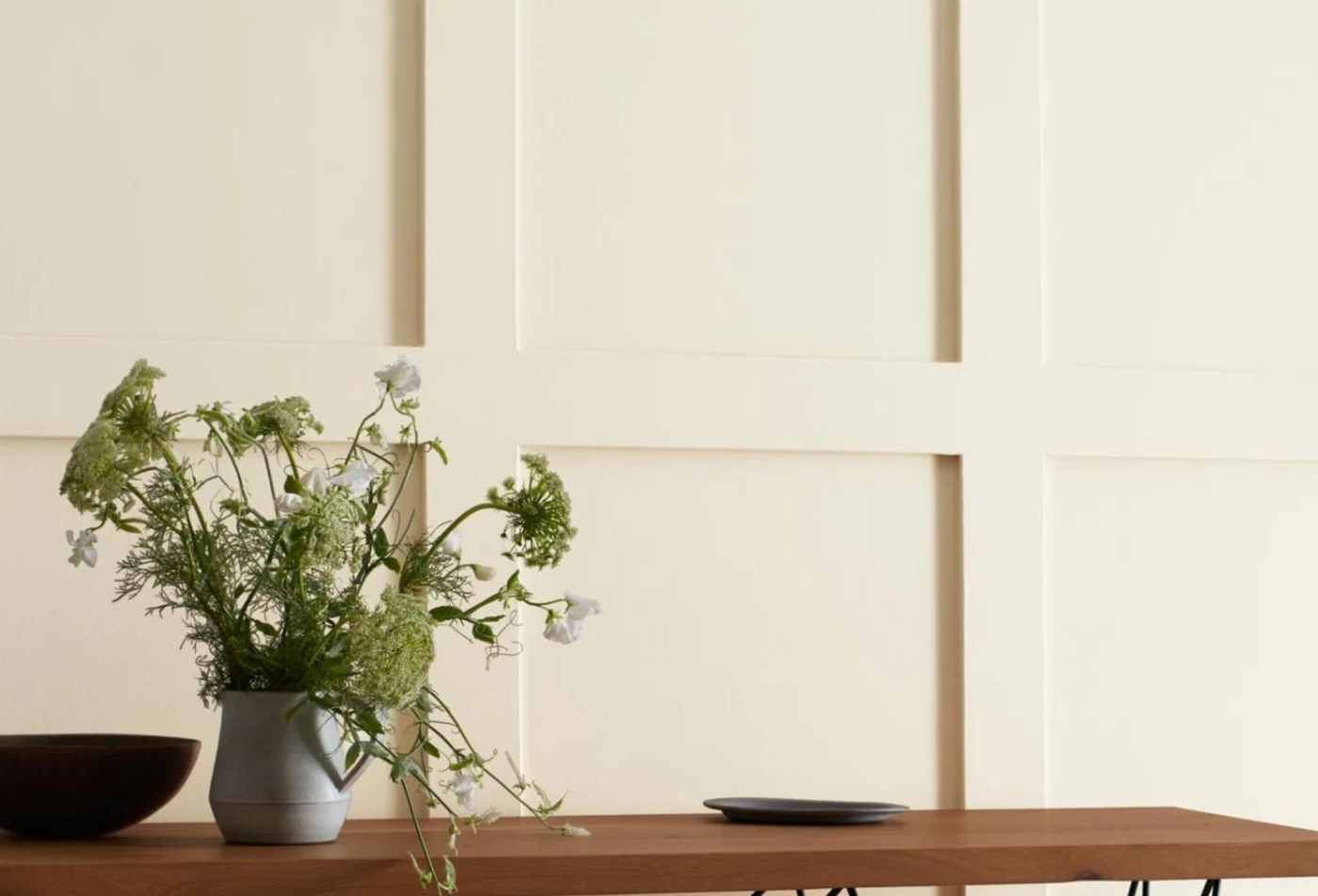 Mastering the White Paint Trend with Benjamin Moore's Iconic Shades ...